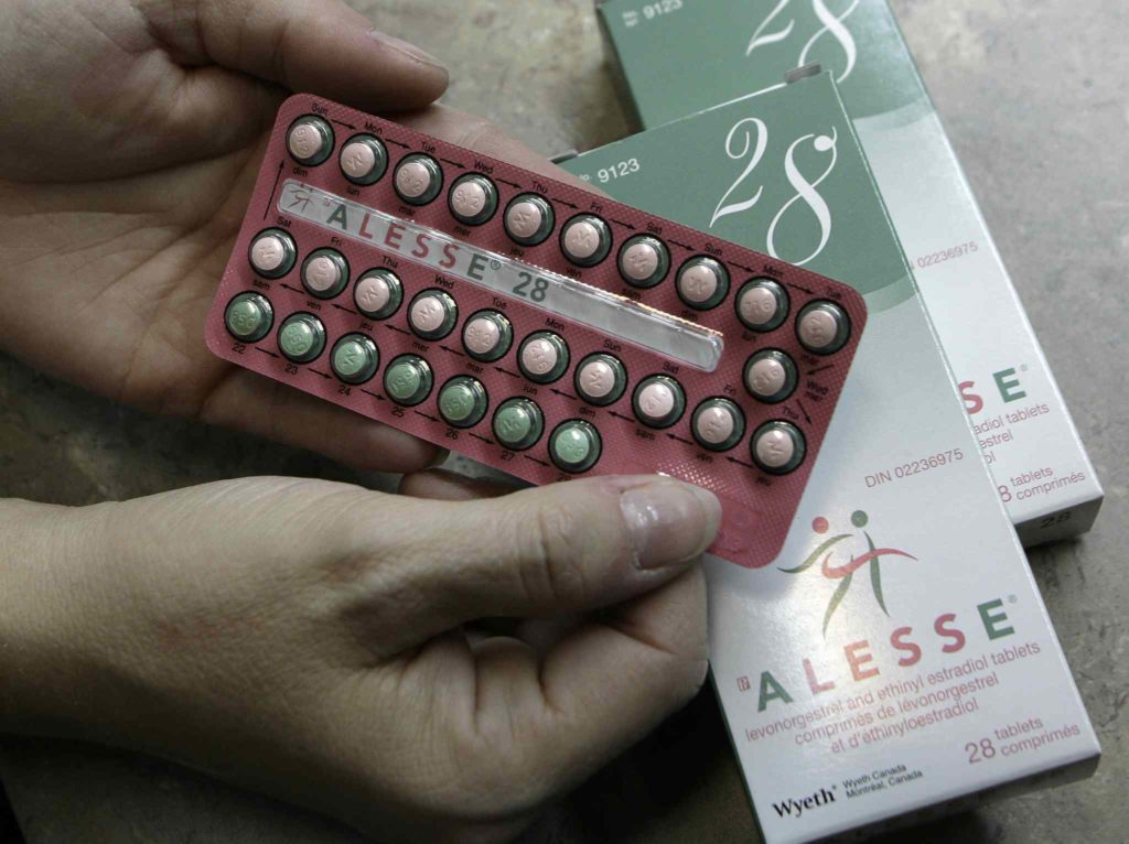Important Safety Information on ALESSE 21 and ALESSE 28: Packages ...